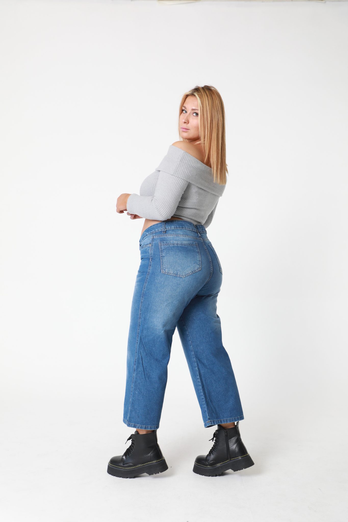PANTALON WIDE LEG CORTO AZUL rigido – Kamoo