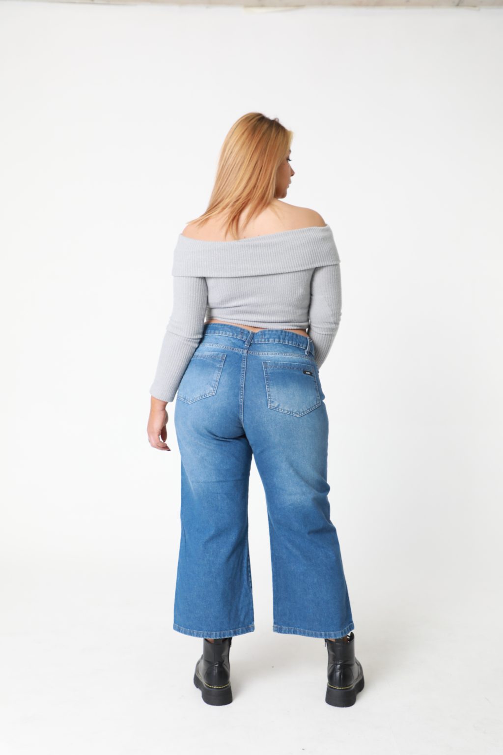 PANTALON WIDE LEG CORTO AZUL rigido – Kamoo